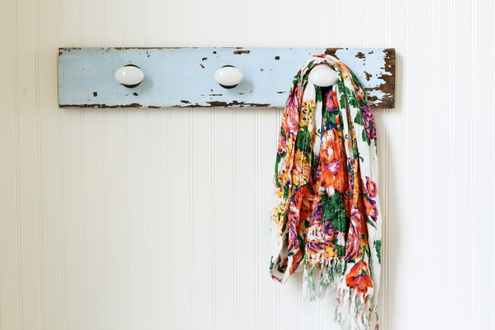 The Little Red Chair: DIY Hook Board AND Giveaway!!