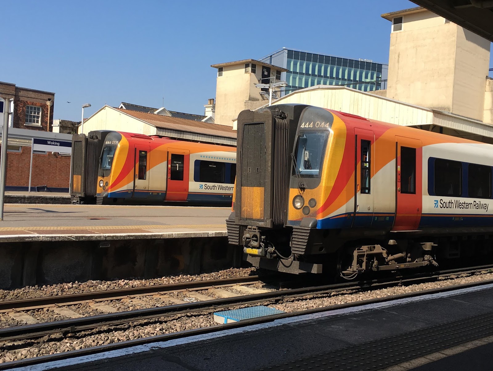 The Railway Photo Blog: SWR (1) : Woking