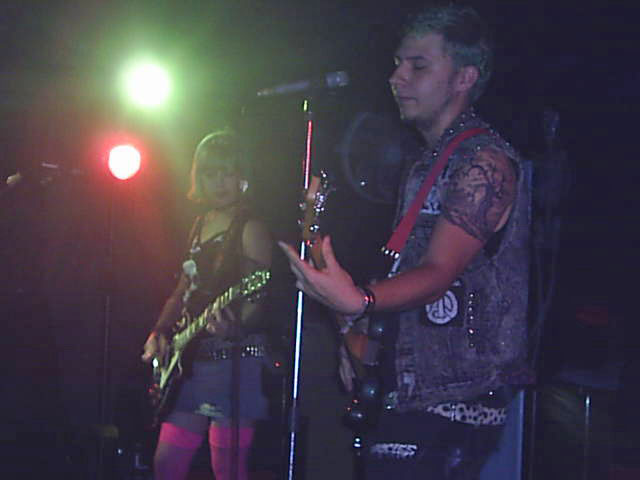 Barrakas: "No vemos en el punk un fin sino un medio" ~ Fanzine hardcore ...
