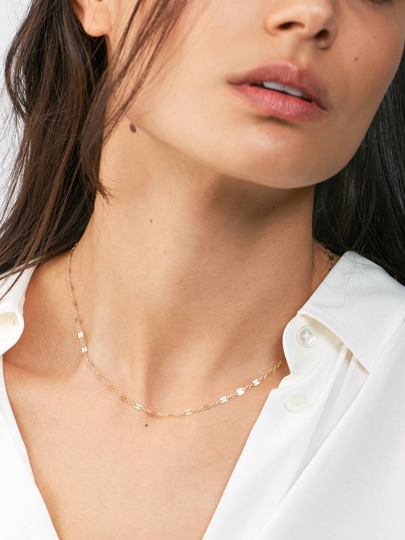 How Gold Necklaces Are The Best Accessory In 2020 - Bauchle Fashion