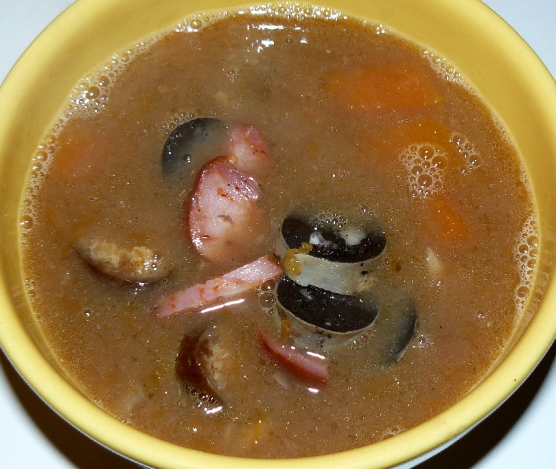 Outras Comidas: Feijão com Mogango e Chouriços