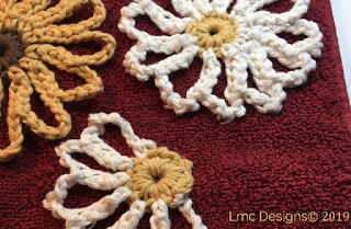My Free September Daisy Crochet Pattern Chart | Lmc Designs