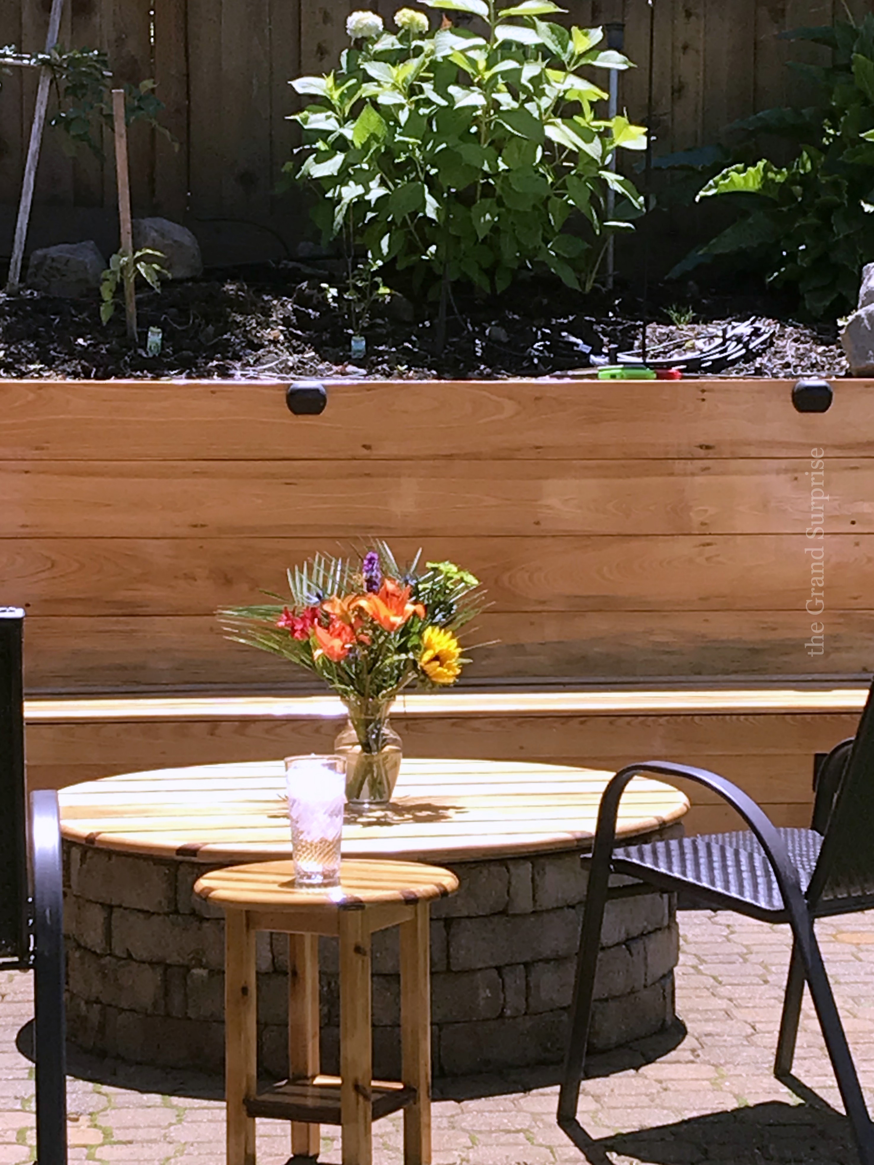 the Grand Surprise!: Fire Pit upgrades ~ Part 3 : DIY side table