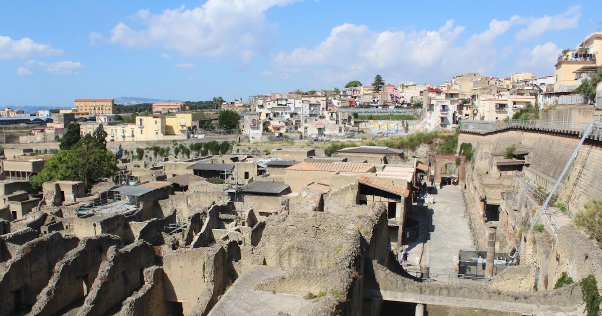 EL VESUVI I HERCULÀ, CRÒNICA D'UNA ERUPCIÓ ANUNCIADA