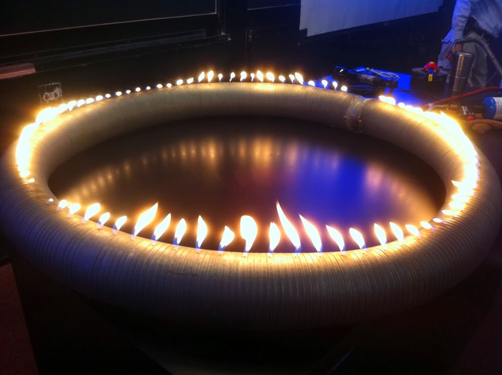 Flame Standing Wave Tube (Rubens' tube)