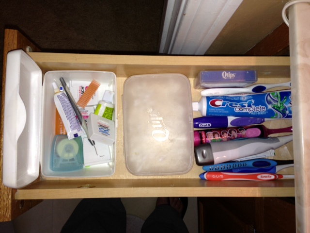 Ideas from an Organizer: Tip to organize your bathroom drawers