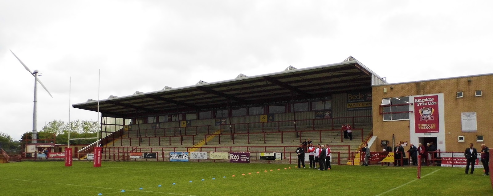 We all stand together: CENTURIONS LATE SURGE DENIES THE STURDY BULLDOGS