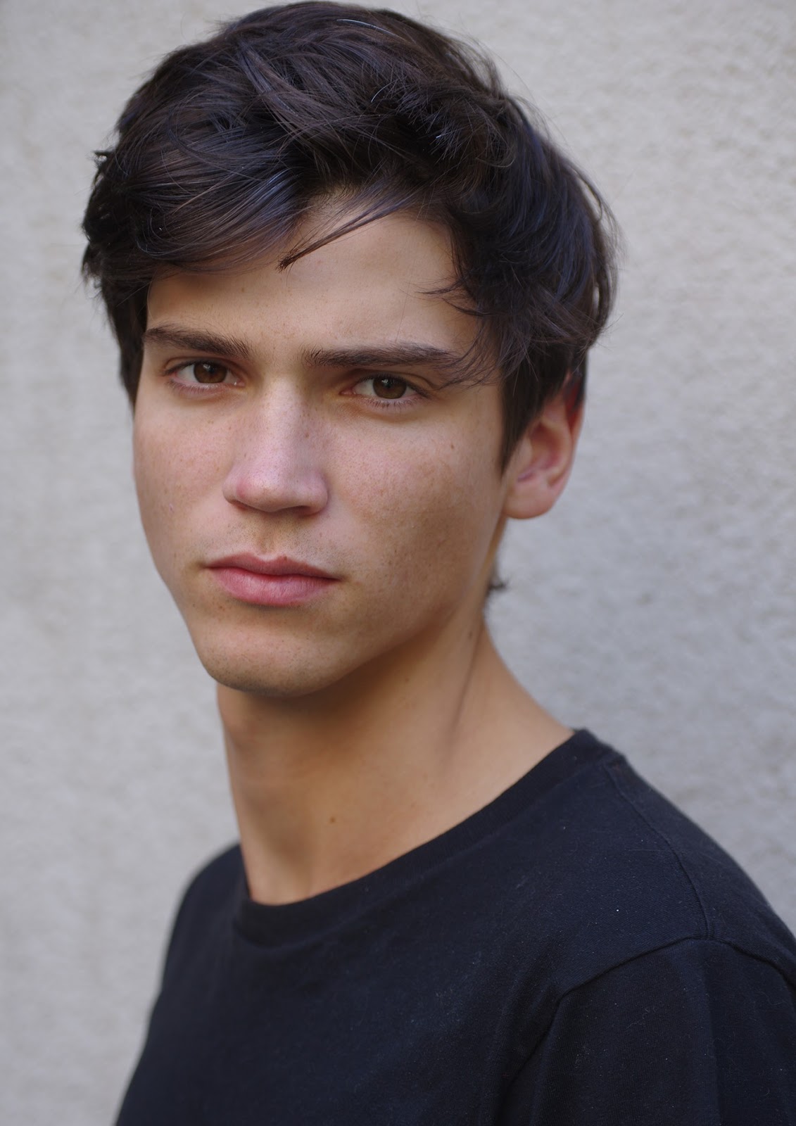 MP Paris: ARNO MULLIER digital update from Dominique Models