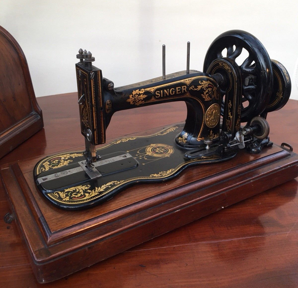 1893 Victorian Farmhouse: Singer Model 12 Hand Crank Sewing Machine - c1886
