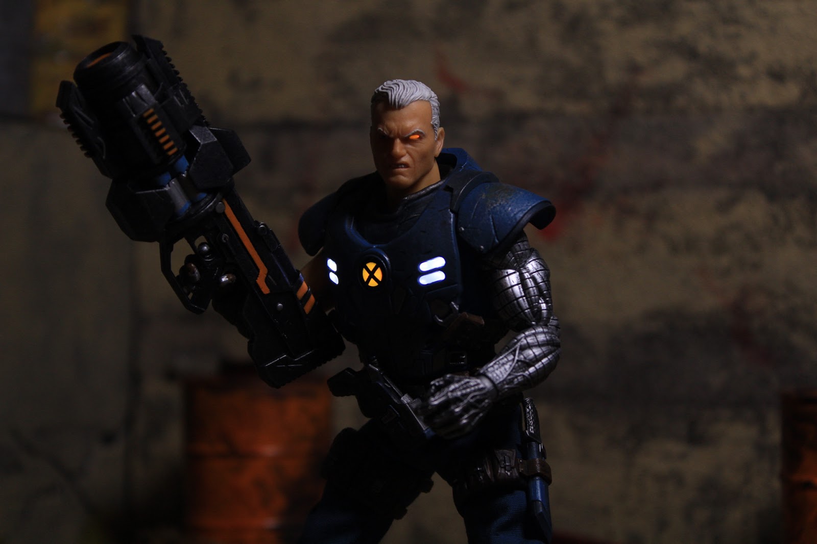 CobraShadowJoes: Mezco Toyz One:12 Cable Figure Review