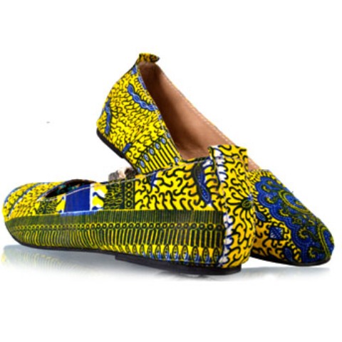 I AM HOOKED ! 6 CONFORTABLE AFRICAN PRINT SHOES YOU NEED IN YOUR CLOSET ...