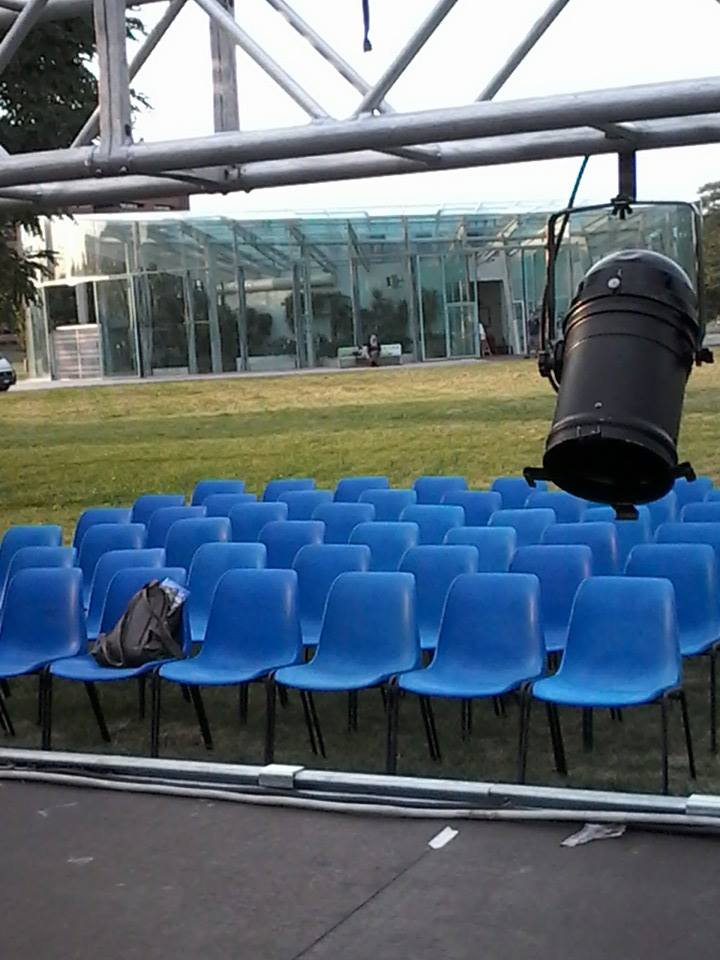 SALA D'ATTESA 1: MVB Maria Vittoria Barrella in tournè 2016