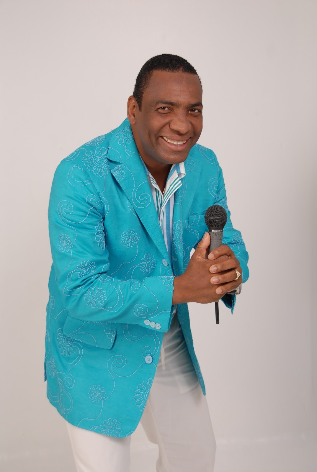 People Dominican: Se enciende el Verano este domingo con el programa ...