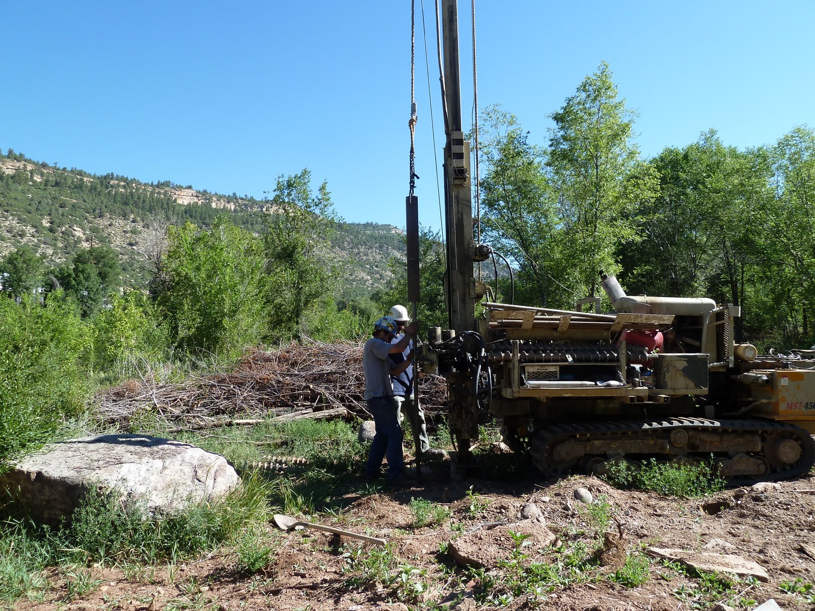 designhouselove: progress report: clearing the land