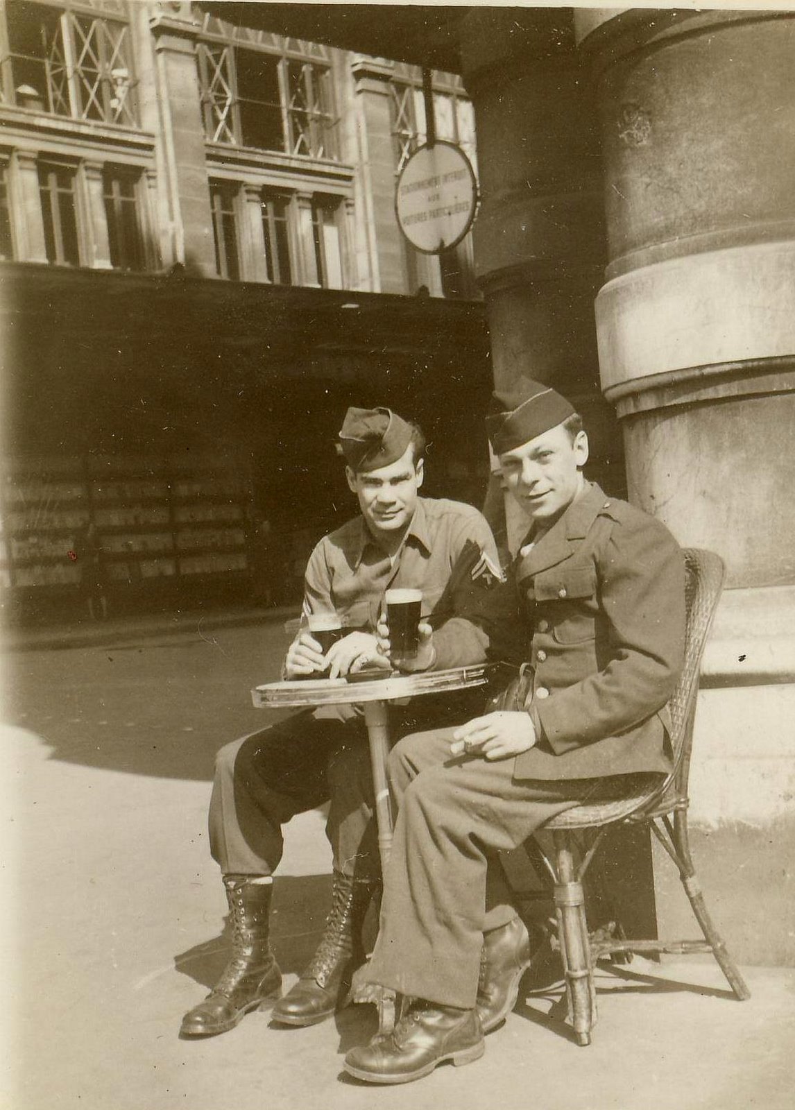 Climbing My Family Tree: Military Monday: Is This Dad's WWII Jacket?