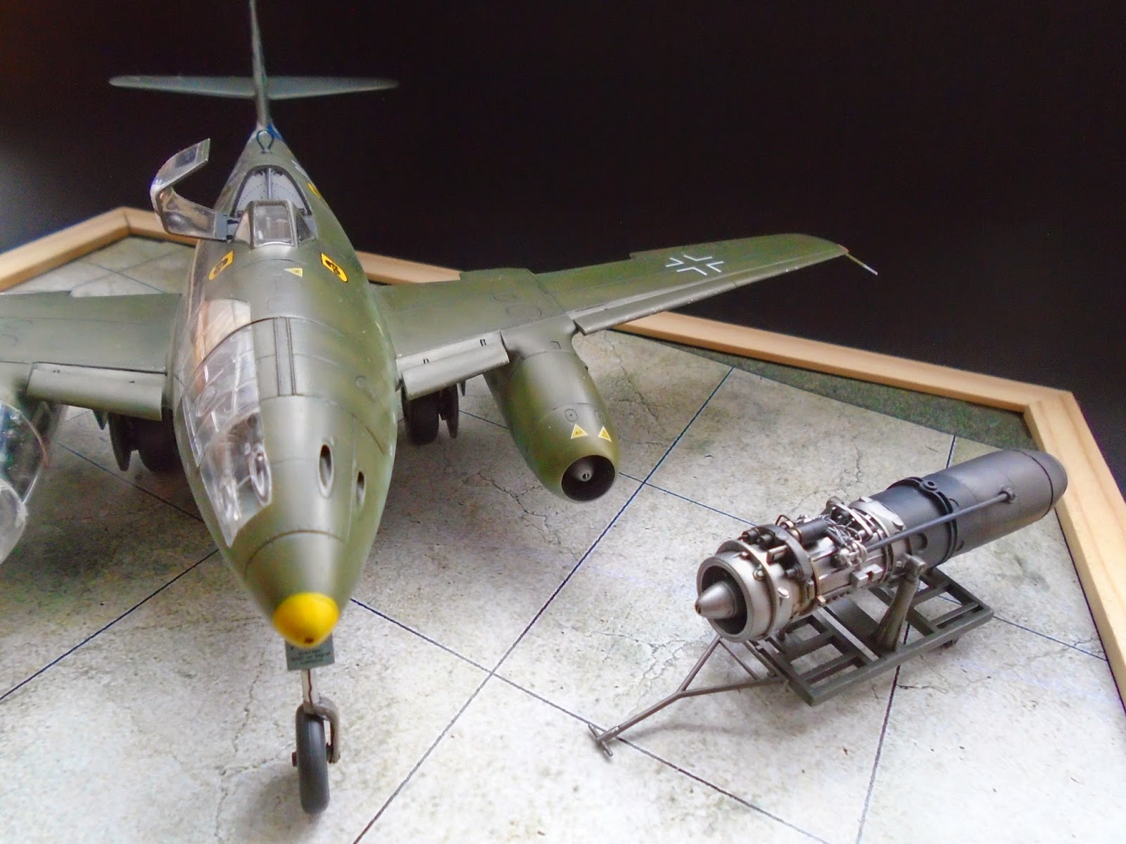Tamiya Me-262 Clear Edition Build - DetailScaleView