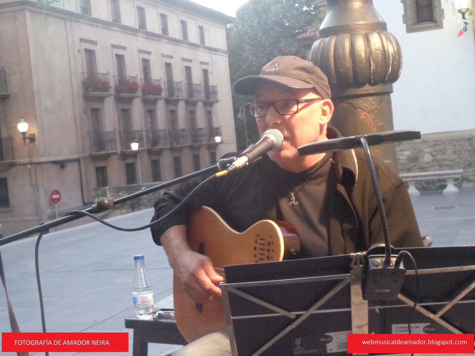 Web Musical de Amador: TONY FERRER EN LA PLAZA DE CARLOS LOBO 16-08-19