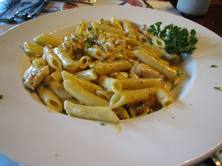 feeling famished: old spaghetti factory: go for the ice cream