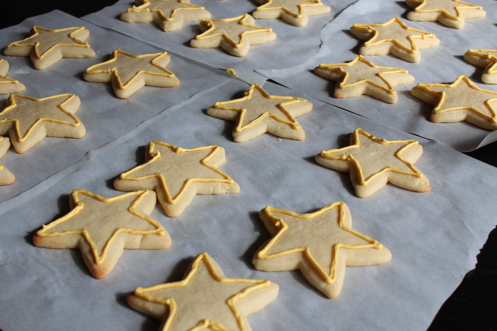 Enjoying Life With 4 Kids: Super Mario Bros Star Cookies