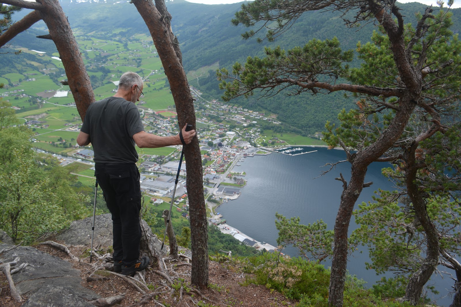 Miss HappyFeet: 16 Reasons to Visit Vik i Sogn, Norway