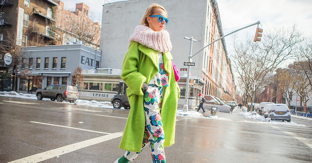 Greenery street style 2