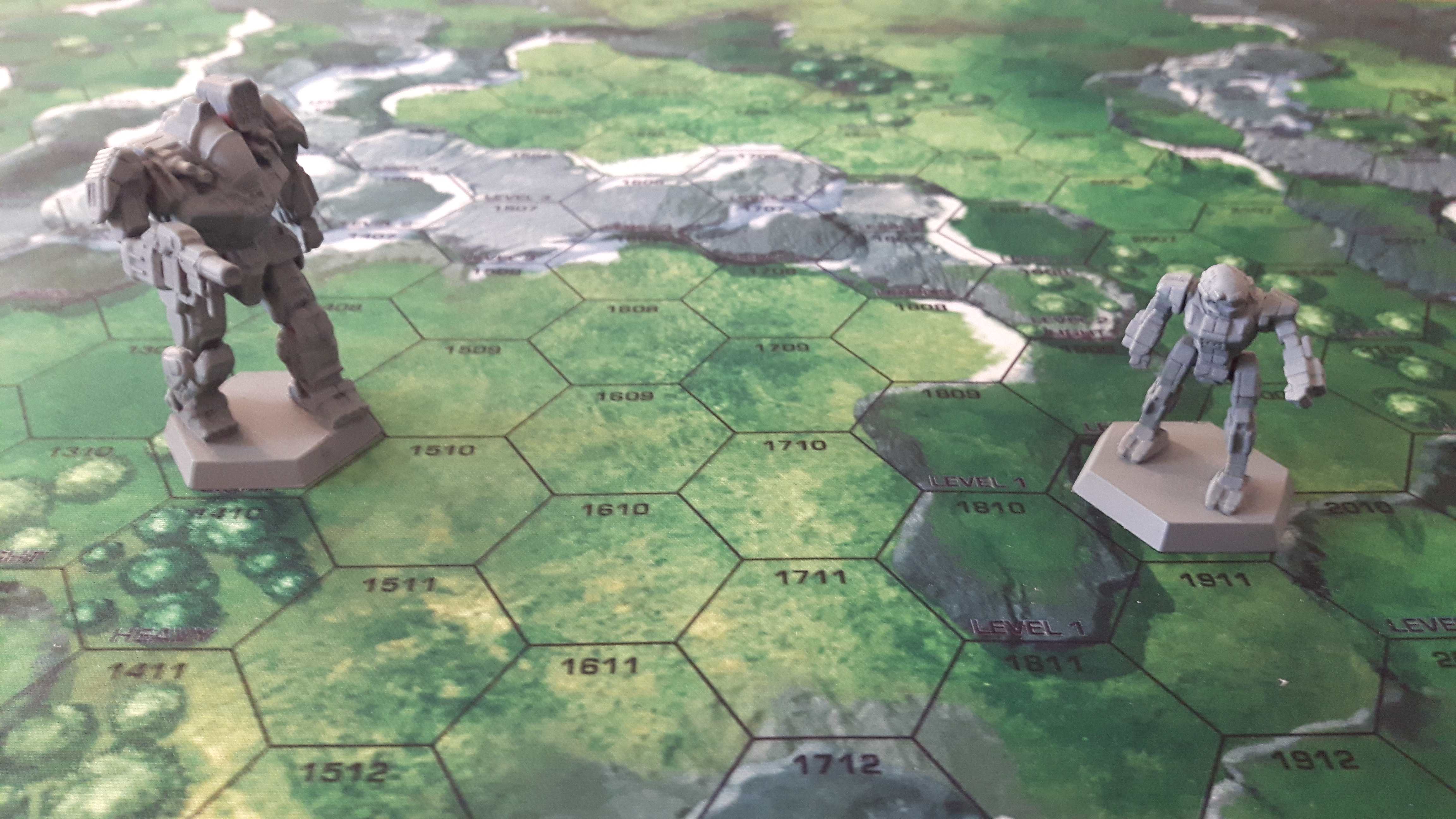 Jedyna i Słuszna Wojna o Ciacho: BattleTech Battlemat - recenzja ...