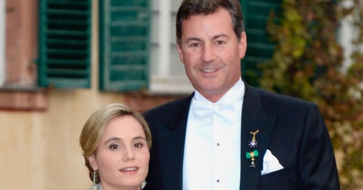 Königlicher Beobachter: Isenburg: Ein Sohn für das Fürstenpaar