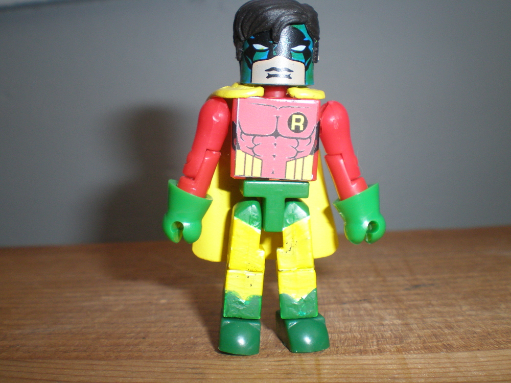 Dinosaurs in F-14s: Minimate Customs: Earth-2 Huntress and Robin