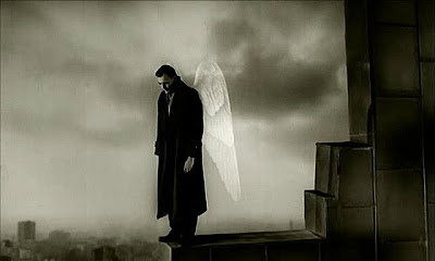 Cacho de Pan: ÁNGELES Y EXTRAÑOS