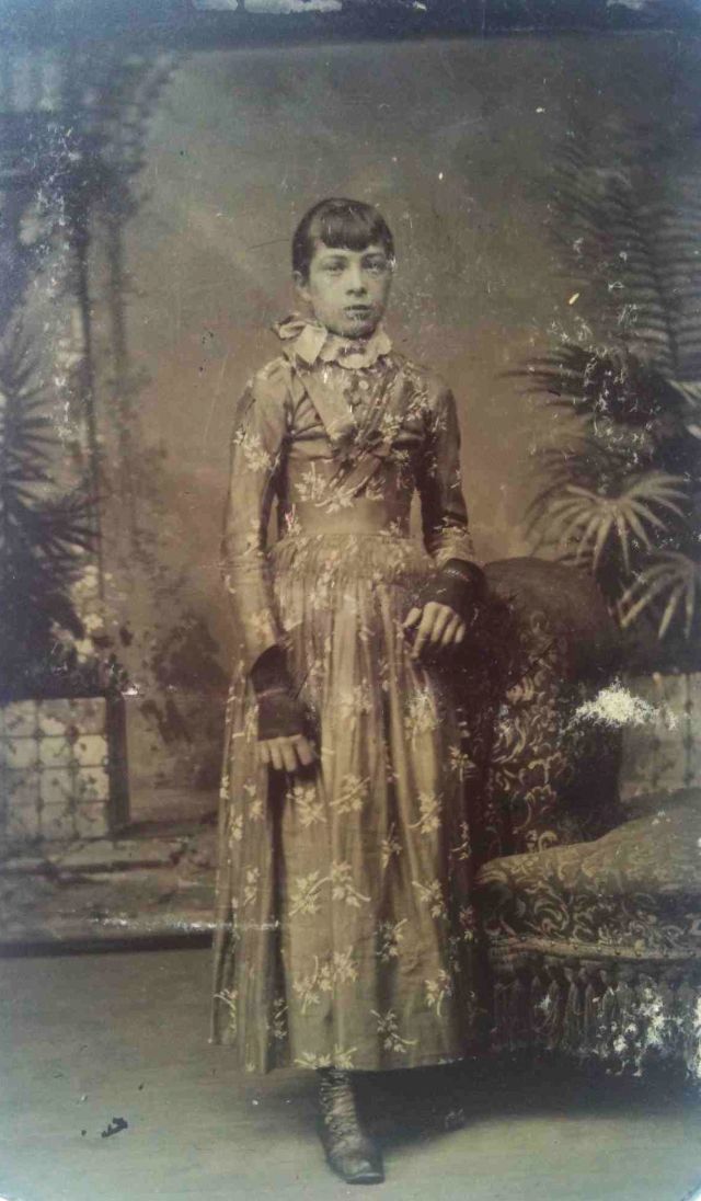 35 Amazing Tintype Photos That Show Fashion Styles of Victorian Girls ...