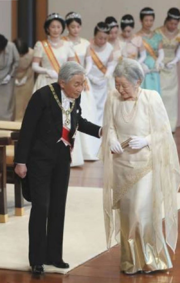 Royal Family Around the World: Japanese Royal Family Celebrates New ...