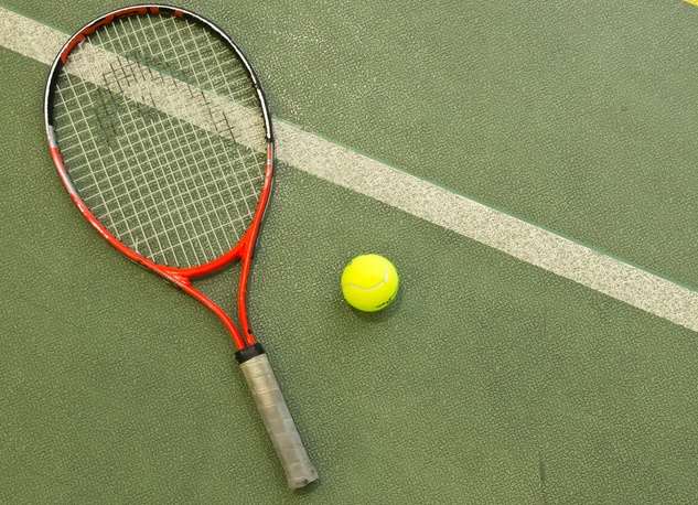 What are the Different Types of Tennis Racquets - World Informs