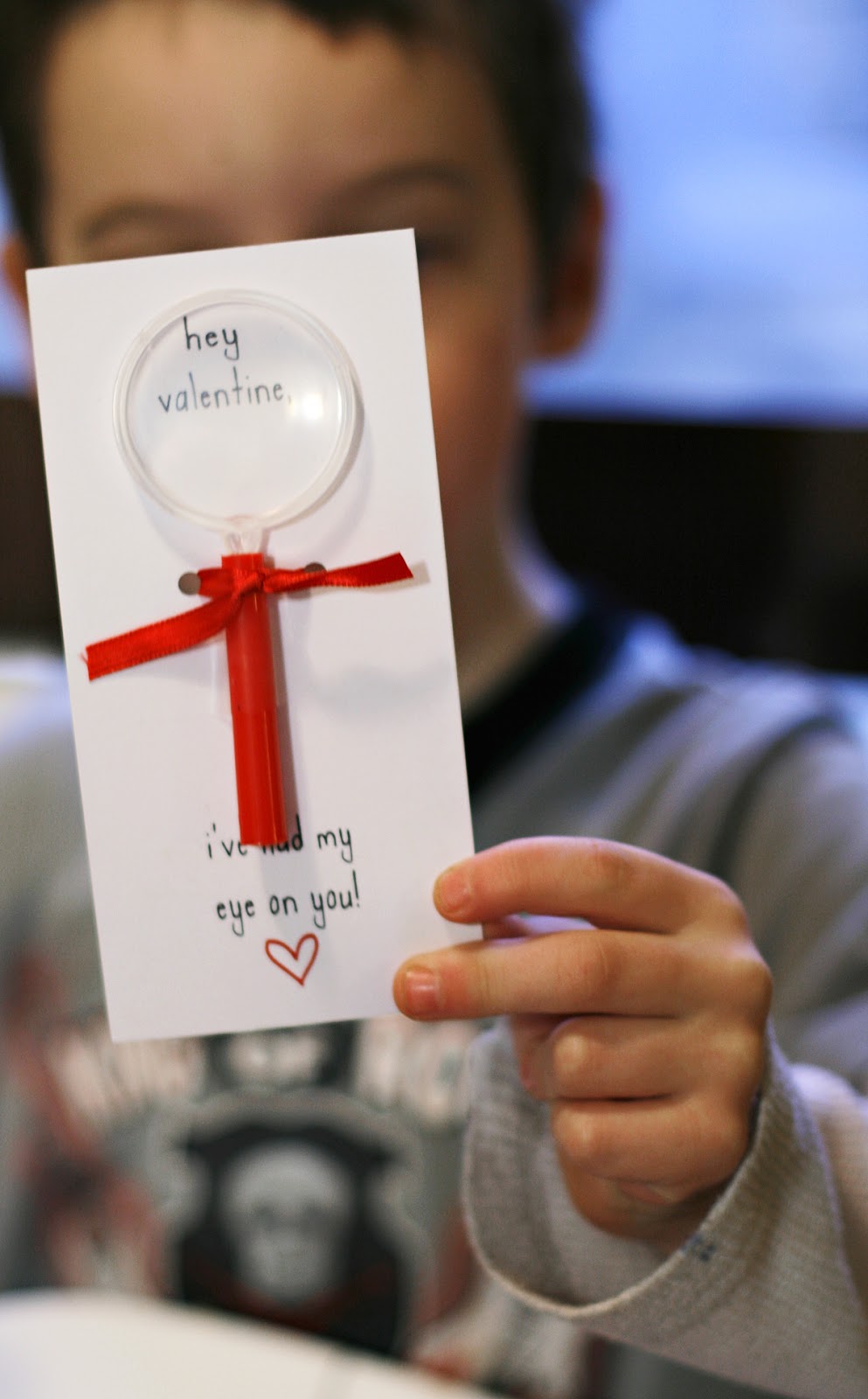 CocktailMom: Magnifying Glass Valentine's Cards