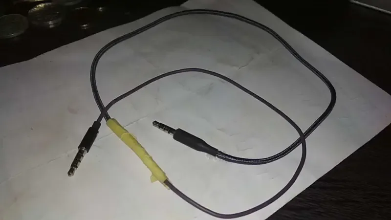 Cara Gampang Menyambung Kabel Headset Tanpa Alat-Alat Khusus | Ngelewa.com