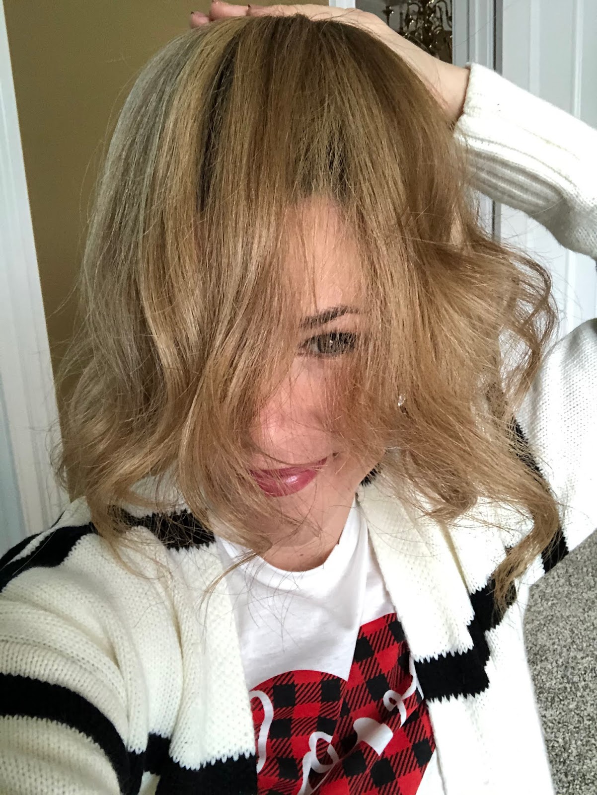 How I Make a Hair Bun & Other Hair Info - I do deClaire