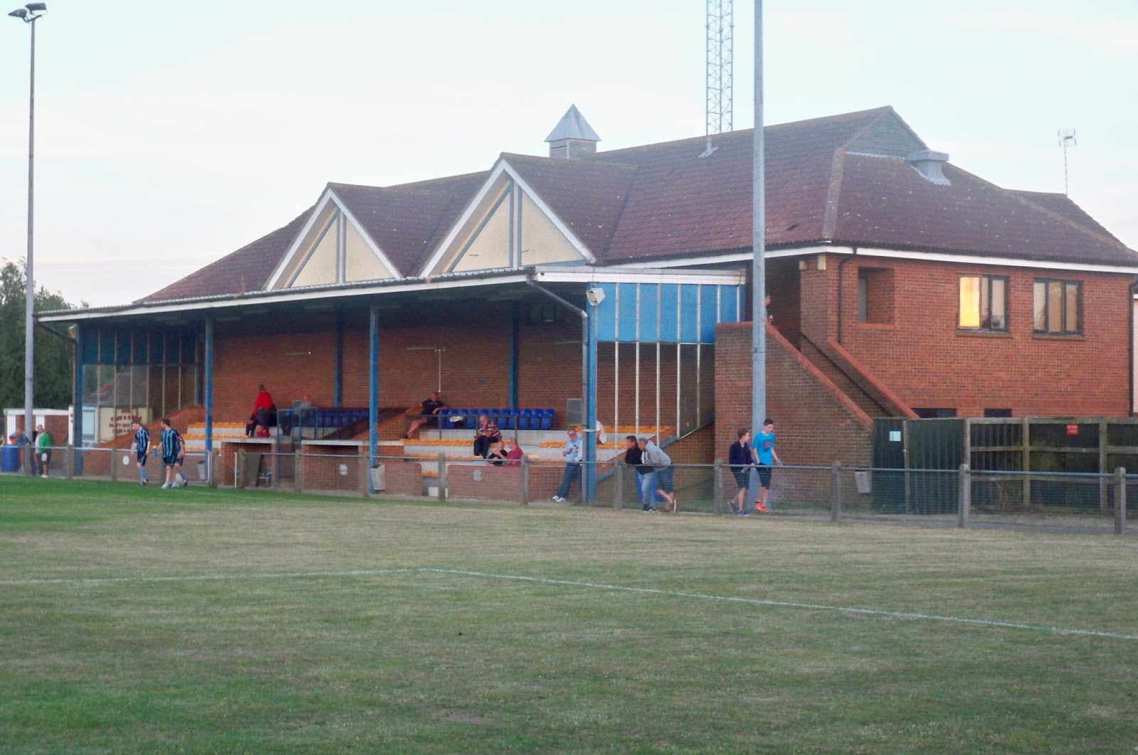 Football Grounds visited by Richard Bysouth: Burnham Ramblers FC