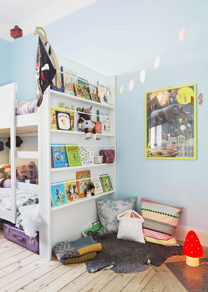 Rafa-kids : Monday inspiration - books in children's room