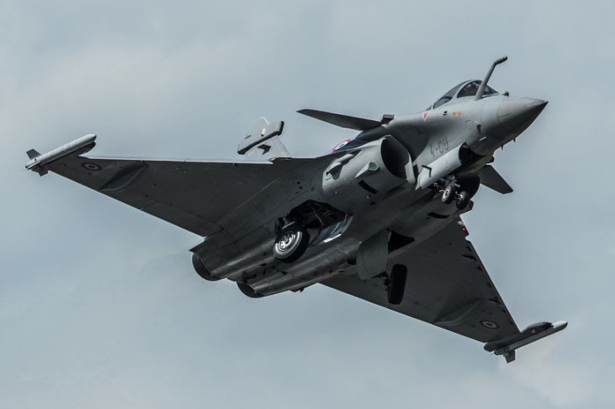 Military and Commercial Technology: New Refueling Pod for French Navy ...