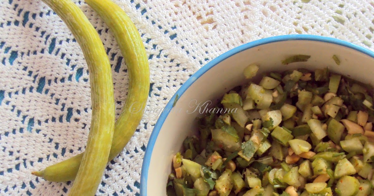 A big vegetarian meal : a kakdi kachumber recipe and a few more things...