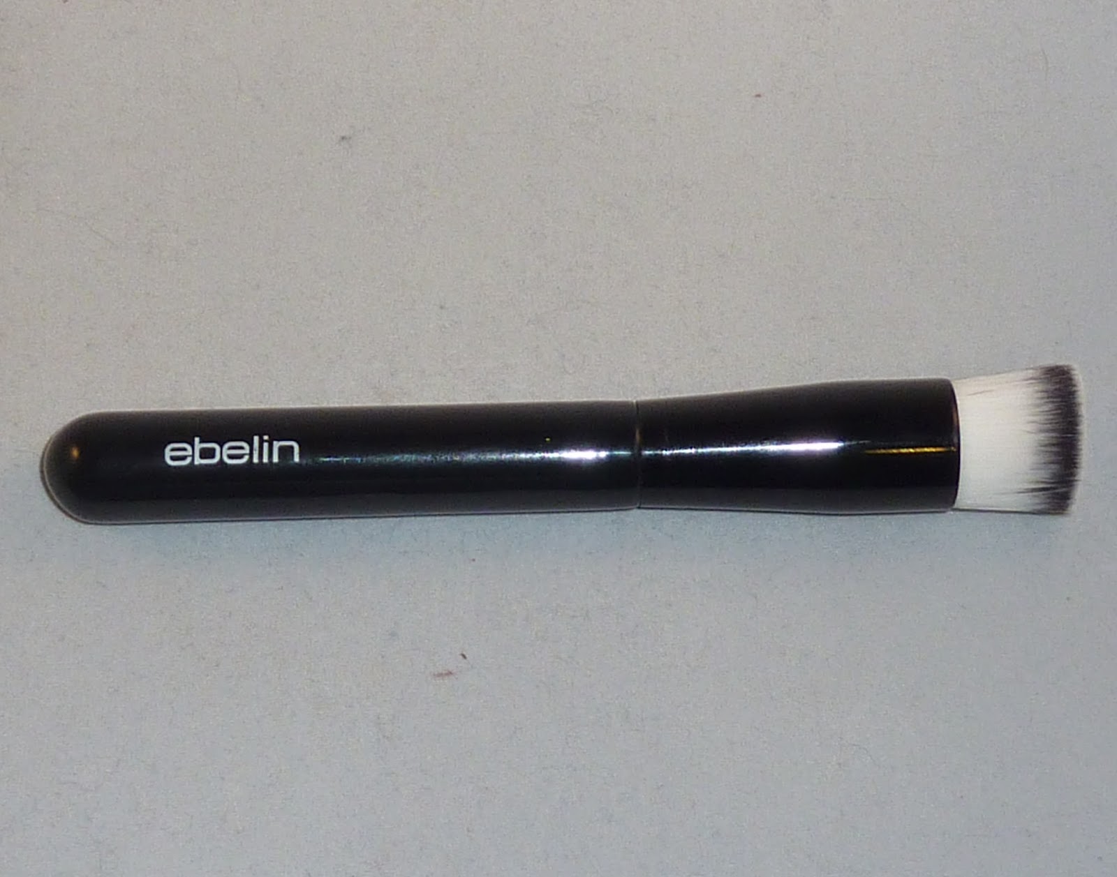 Meine Kosmetik: Review Ebelin Make-up + Concealer Pinsel