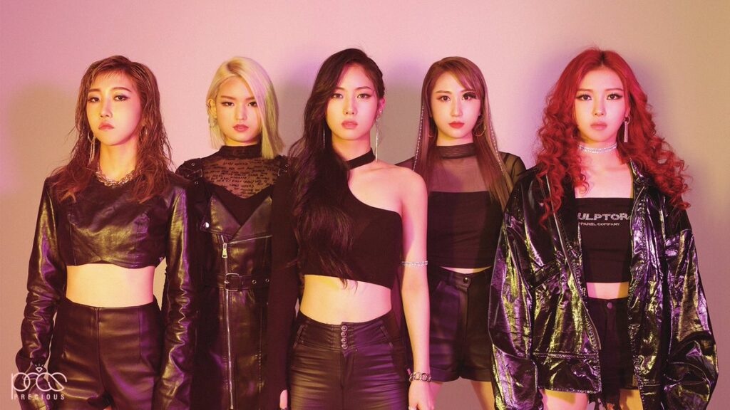 Debut de Precious con Let it Shine