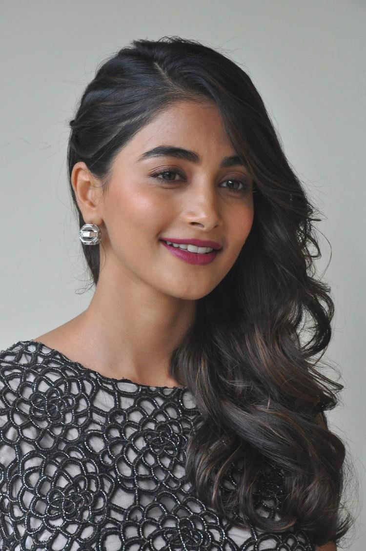 Pooja Hegde Latest Short Suit Hot Photos