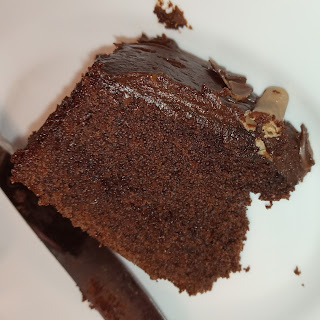 Supersupergirl's Food Reviews: [Review] Tesco Finest Chocolate Cake