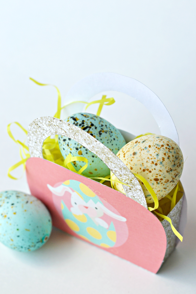 The Life of Jennifer Dawn: Free Printable Mini Easter Basket