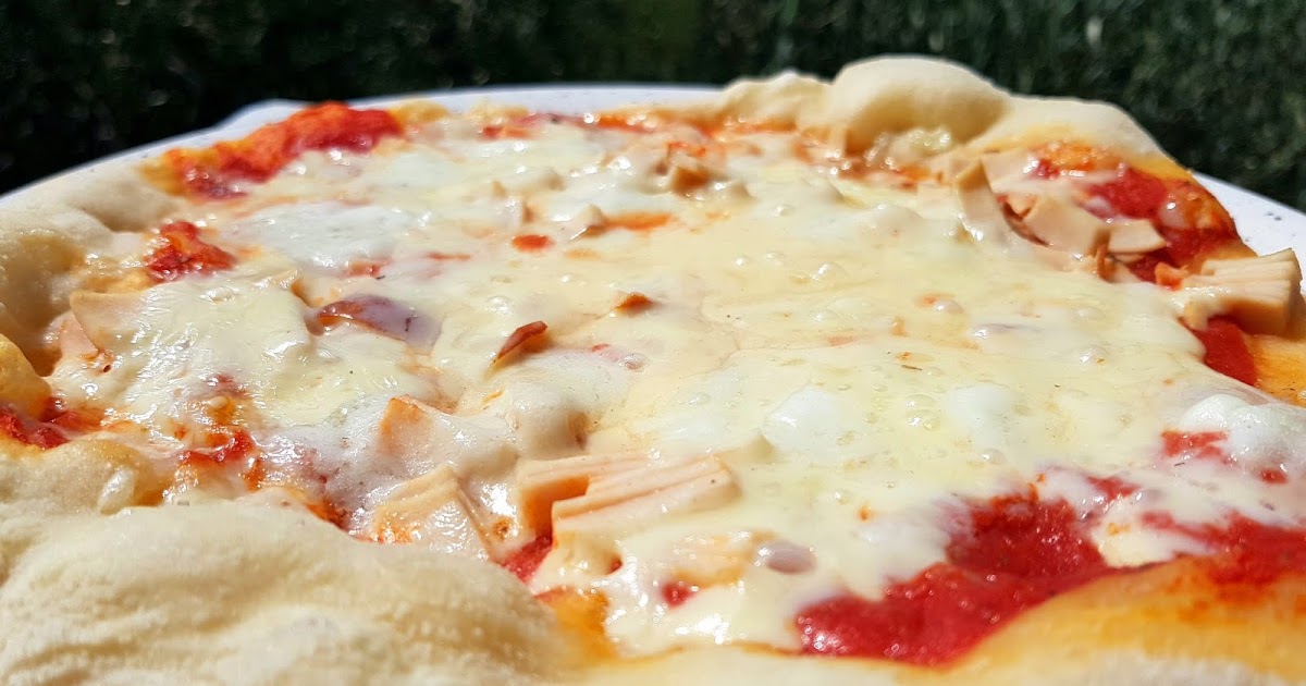 Črna Lukna: Pica izpod peke