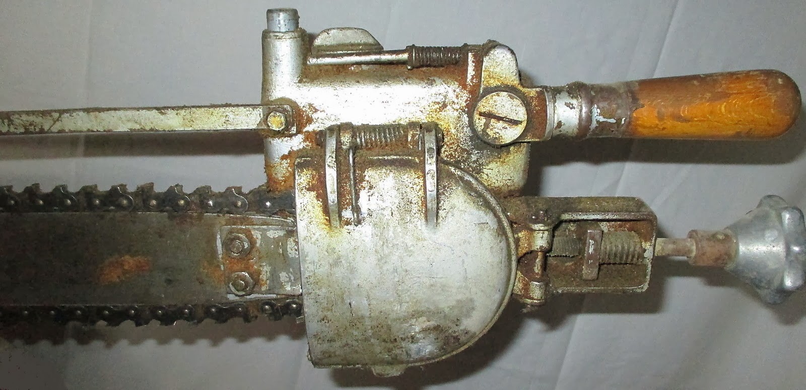 VINTAGE CHAINSAW COLLECTION: MAFELL US50 ELECTRIC.