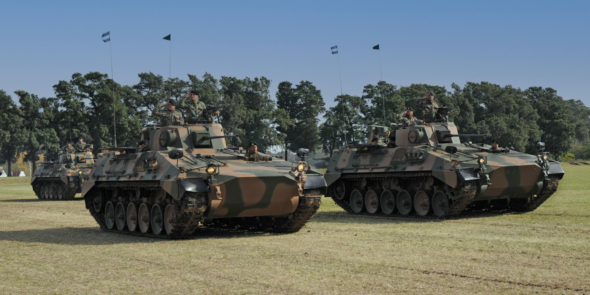 Vehículos de Combate TAM VCTP en el Ejército Argentino - Bunker Argentino
