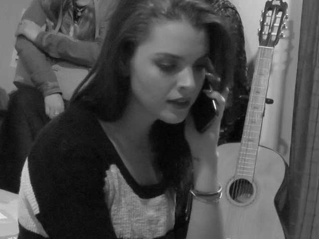 TV BUMERAN: DEBBIE CASTRO SENSACIONAL EN TEATRO