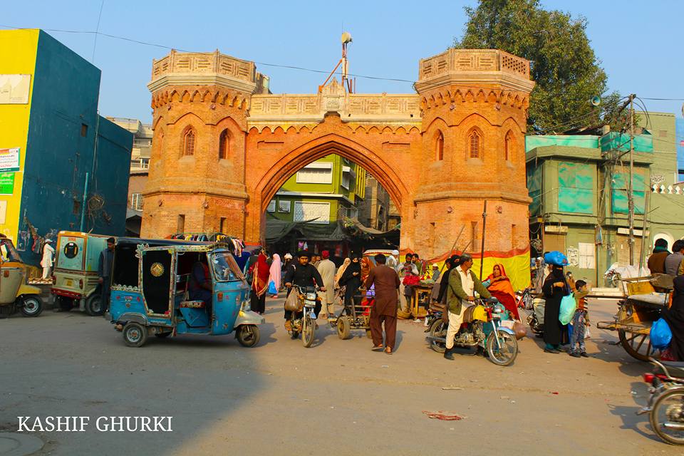 KASHIF GHURKI: Haram Gate of Multan.