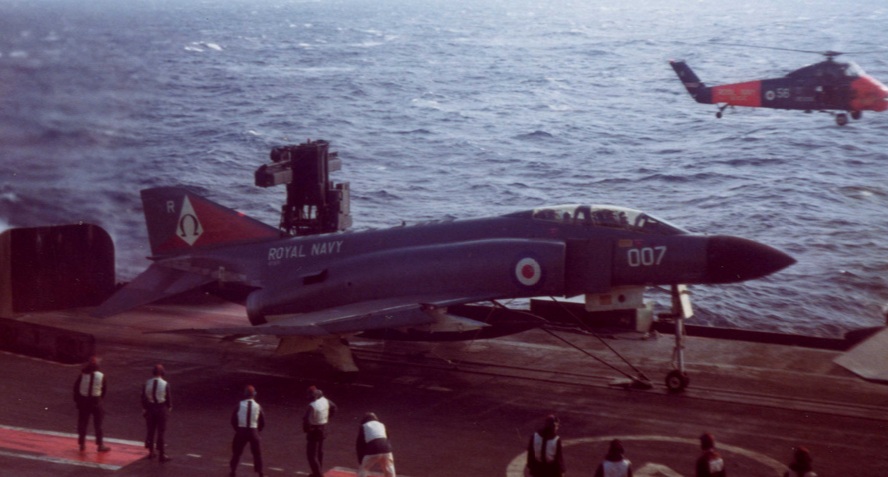 Jet & Prop by FalkeEins: HMS Ark Royal McDonnell Phantom FGR 1 892 NAS